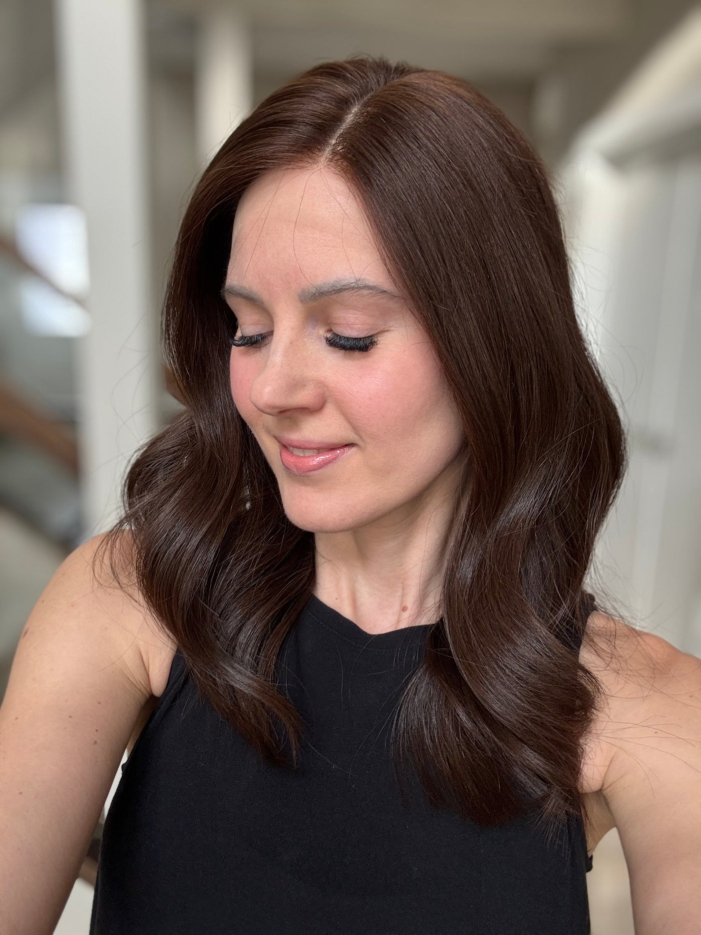 20" Laura Comfort Cap Lace Top Wig (M) – Madison Hair Collection